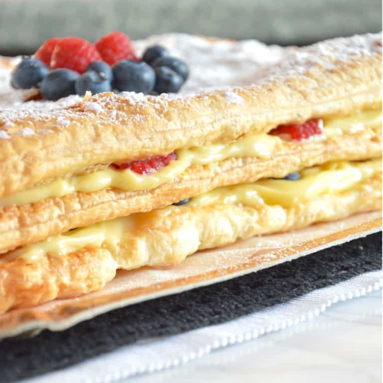 Millefoglie Cream Cake with Berries : Italian Recipe Book