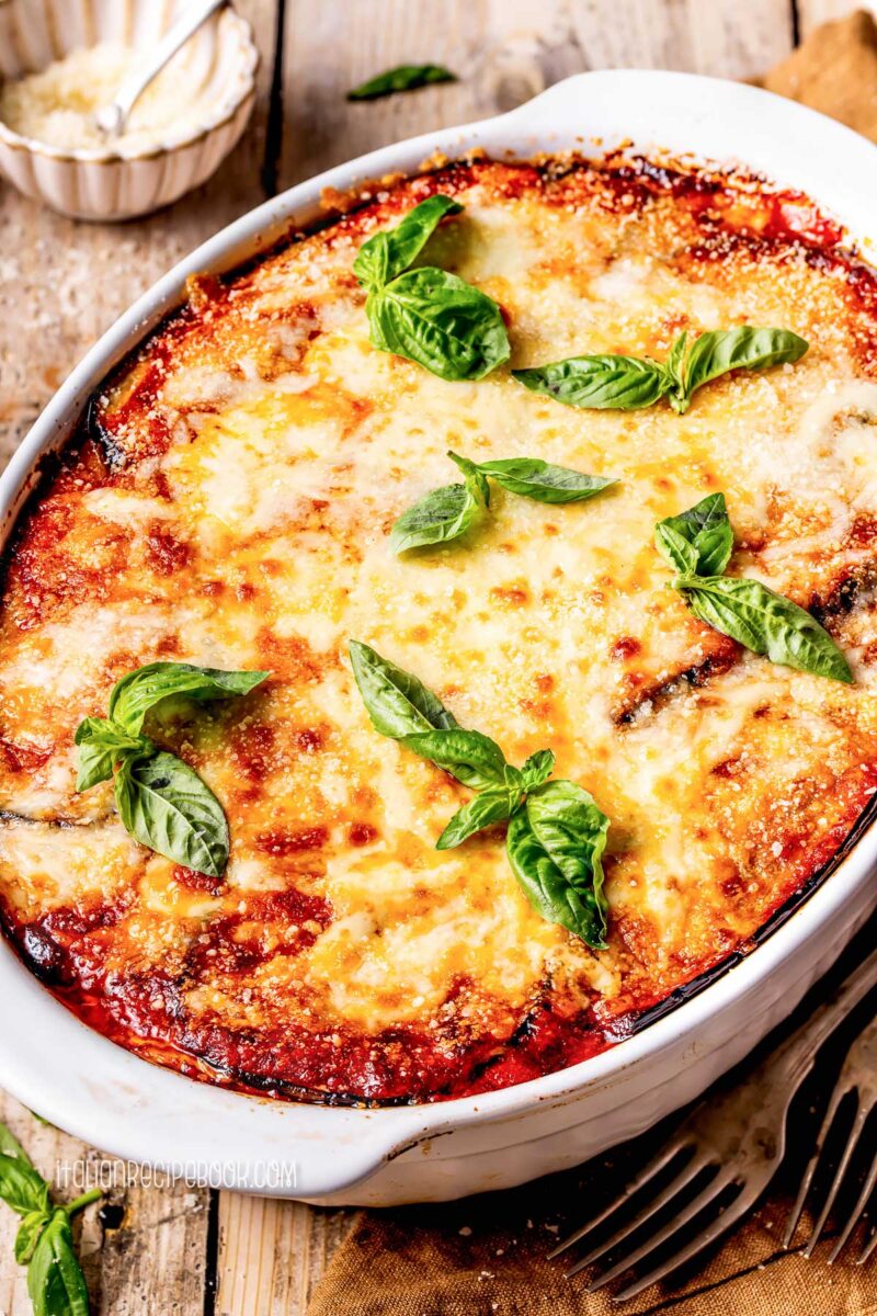 Eggplant Parmigiana (Melanzane Alla Parmigiana) : Italian Recipe Book