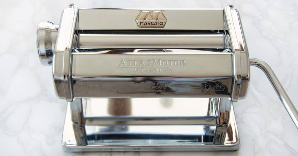 Atlas Pasta Machine By Marcato {Detailed Review & User Guide} - Italian ...