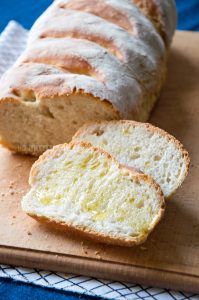 Tuscan Bread (Pane Toscano) : Italian Recipe Book