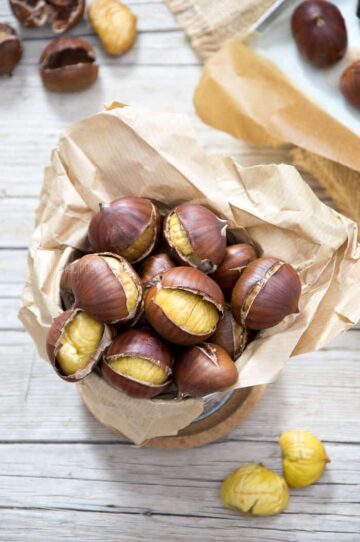 How To Roast Chestnuts In The Oven (Perfect Every Time!) - Italian ...