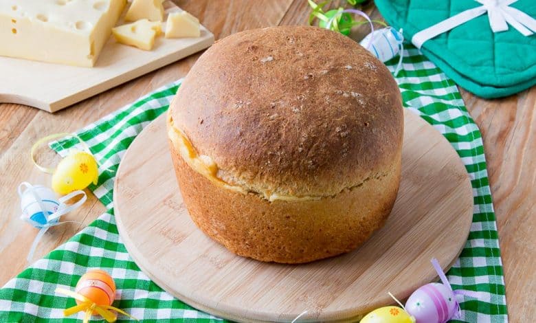 Italian Easter Cheese Bread {Crescia or Pizza Di Pasqua} - Italian ...