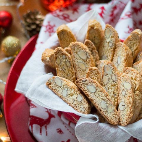 Cantucci (Almond Biscotti From Tuscany) : Italian Recipe Book