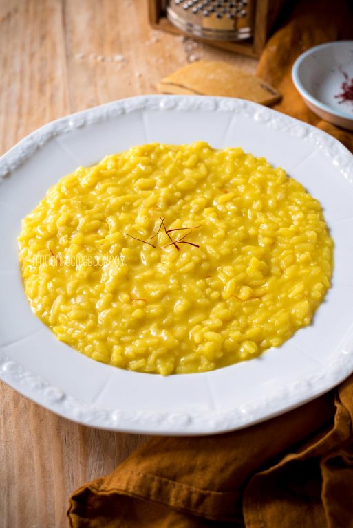 Saffron Risotto {Super Creamy & Easy To Make} : Italian Recipe Book