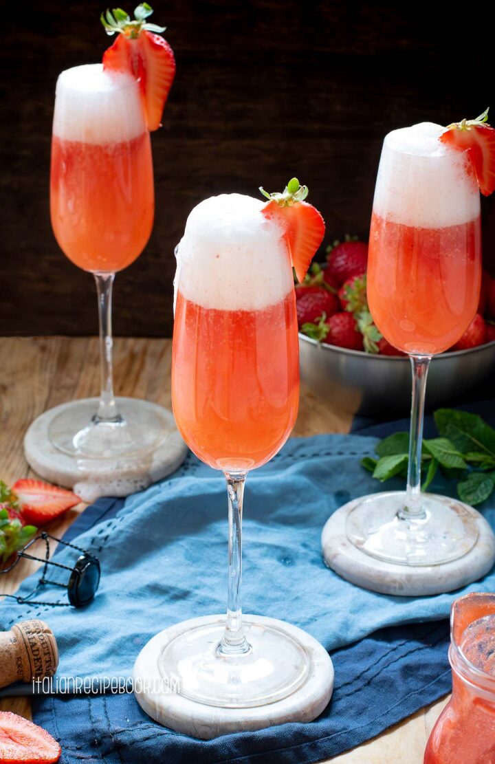 Rossini Cocktail (Strawberry Bellini) : Italian Recipe Book