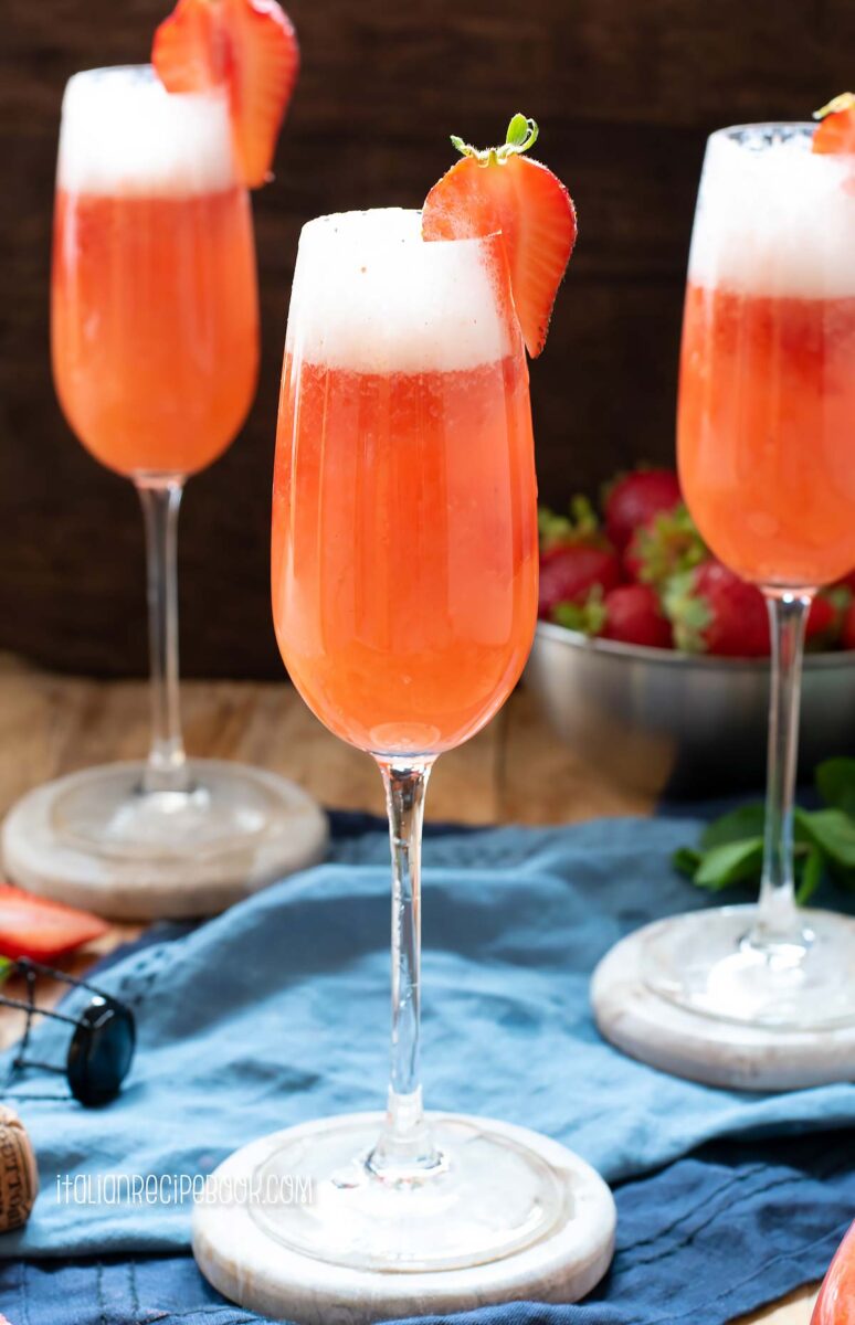 Rossini Cocktail (Strawberry Bellini) : Italian Recipe Book